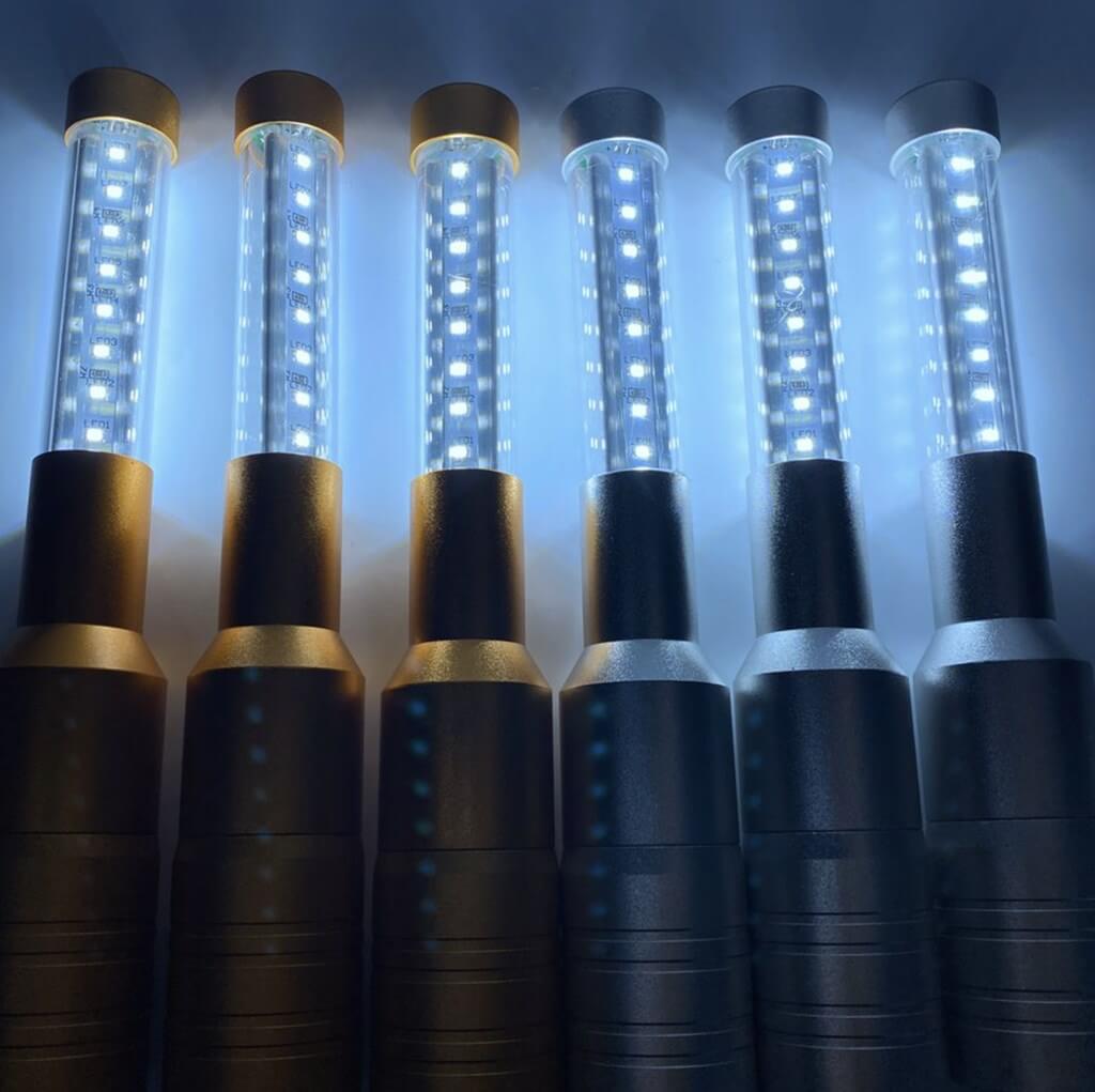 BATON LED BOUTEILLE PRESTIGE OR : Bâtons lumineux led chez Sparklers ...